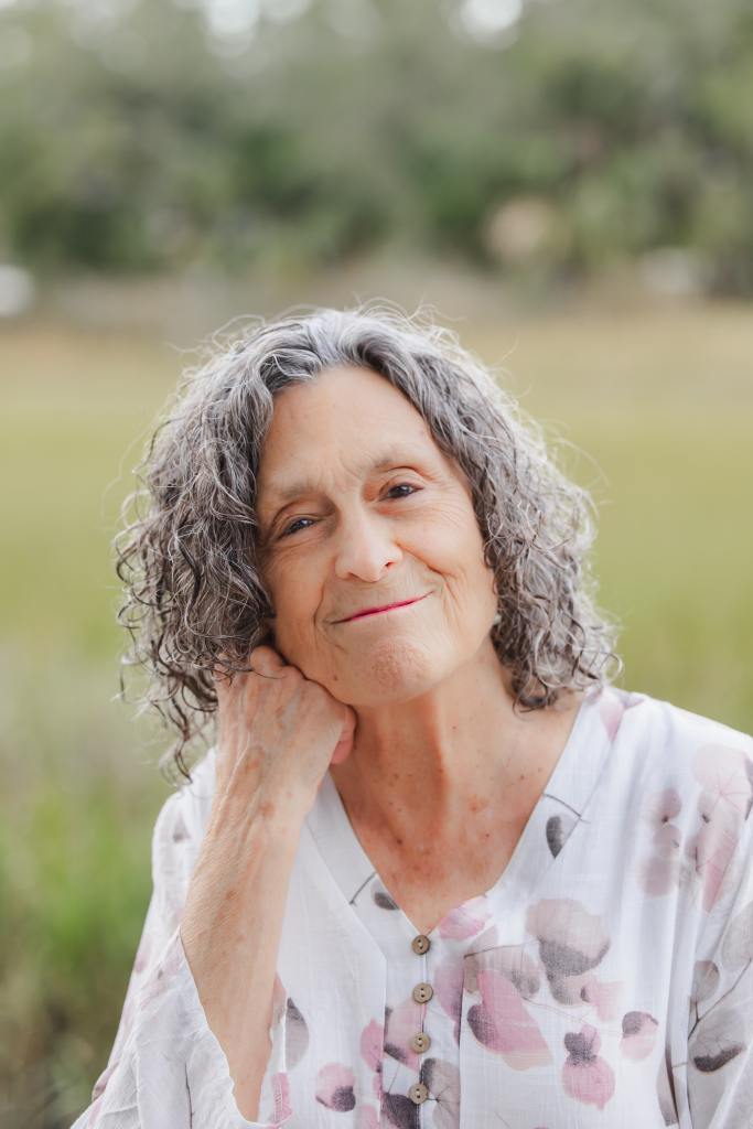 About – Mary Dean Lee